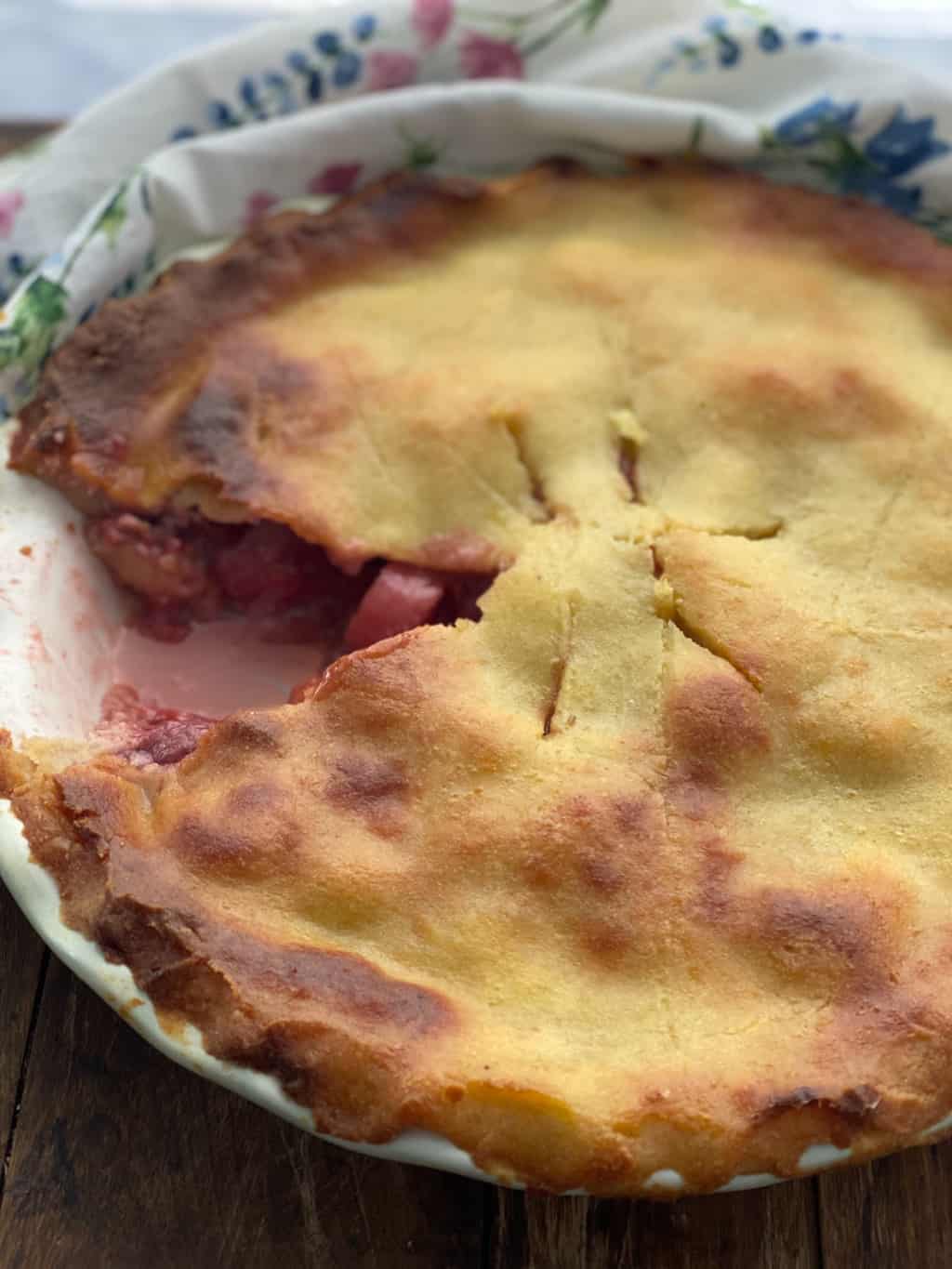 Keto Strawberry Rhubarb Pie · Fittoserve Group