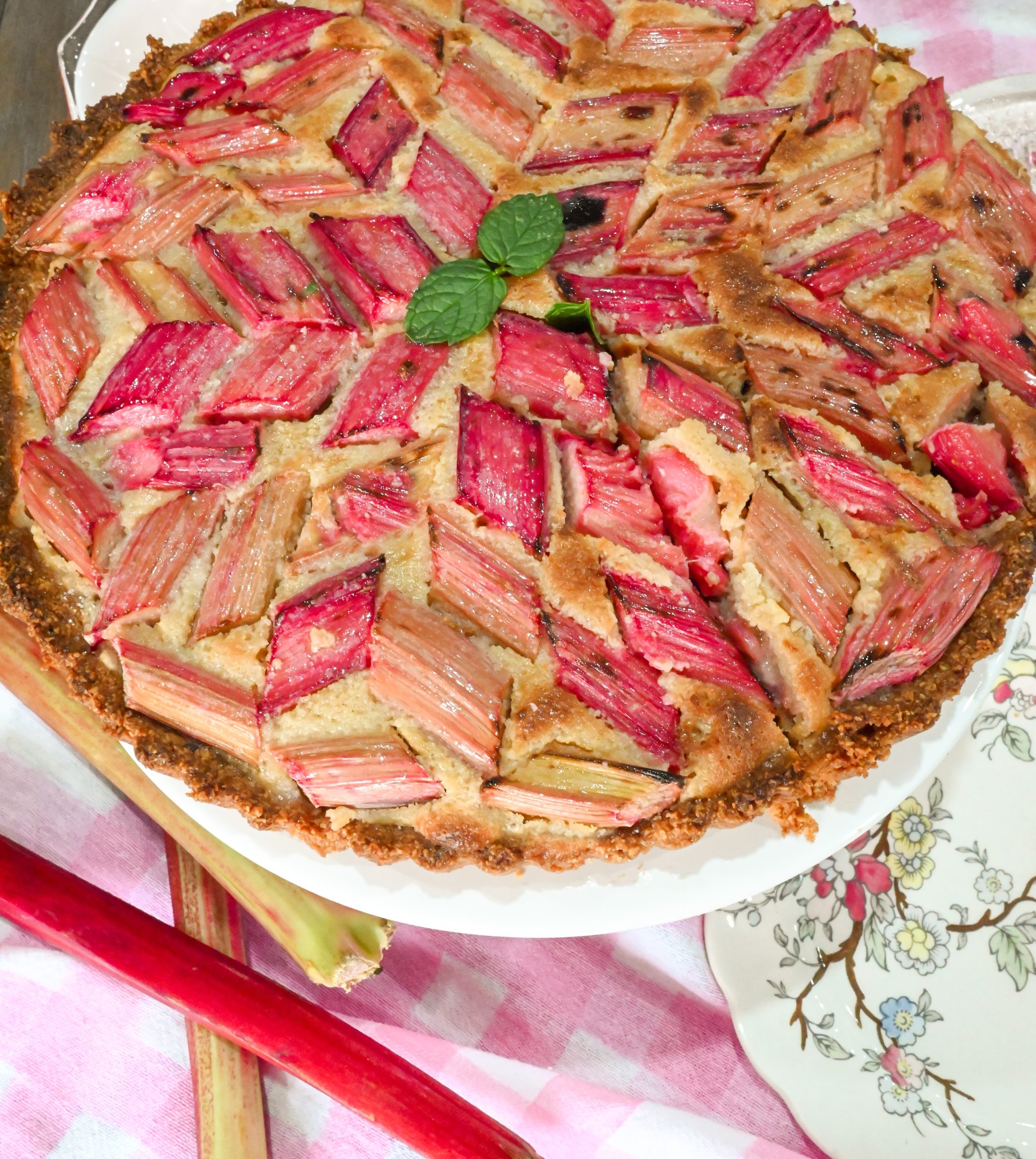 Keto Rhubarb Tart With A Frangipane Filling · Fittoserve Group